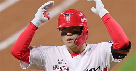 김도영 400 인상 김광현 30억 연봉 1위kbo 평균연봉 1억 6071만원 역대 최고 기록