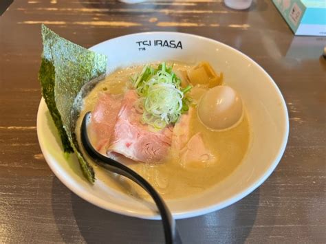 鶏白湯 塩ラーメン翼のレビュー ラーメンデータベース