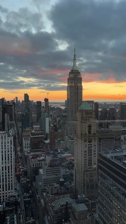 Jasmin Wanner On Linkedin Skylineperks Workwithaview Dzbank Nyc Officegoals