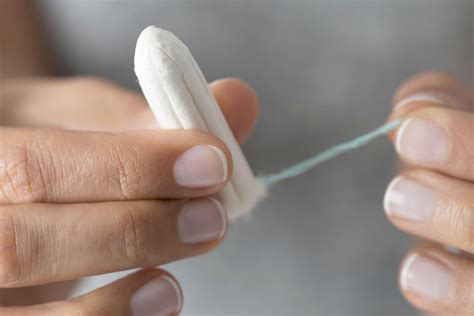 Complicação rara do uso de absorventes internos Síndrome do choque