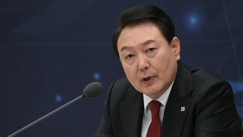 尹 “고용세습 반드시 뿌리뽑아 미래 세대 기회 박탈 막아야”