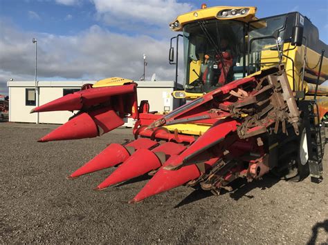 For Sale 2008 Capello Quasar 6 Rows Chopper Fit CNH Hyd Fold 75cm