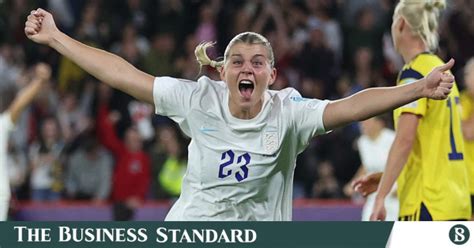 Clinical England Thrash Sweden 4 0 To Reach Womens Euro Final The