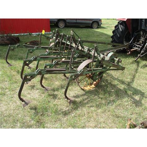 7 Cultivator Bodnarus Auctioneering