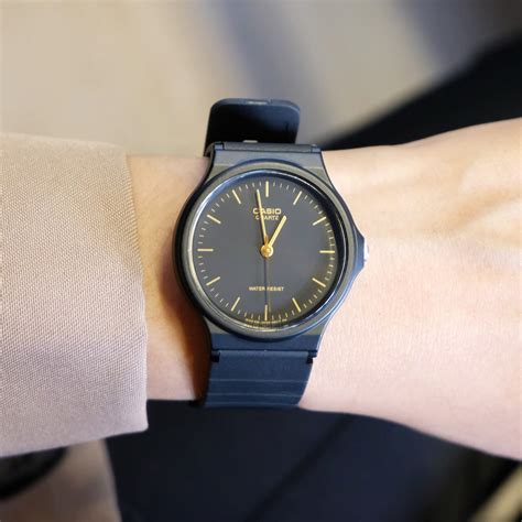 Часы Casio Collection Mq 24 1e — купить наручные часы в интернет магазине по цене