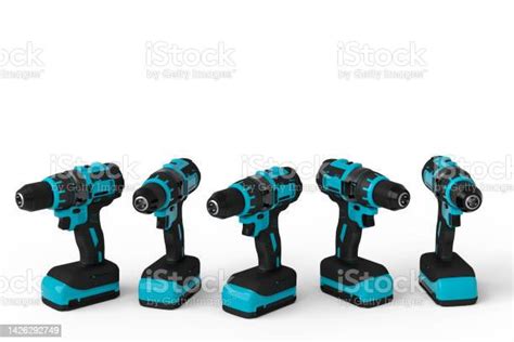흰색 배경에 격리 된 무선 드릴 또는 스크루 드라이버 세트 3차원 형태에 대한 스톡 사진 및 기타 이미지 3차원 형태 Diy 가정용 장비 Istock