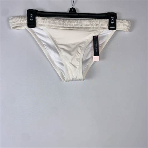 Victorias Secret Victorias Secret Scrunch Banded Cheeky Bikini Bottom