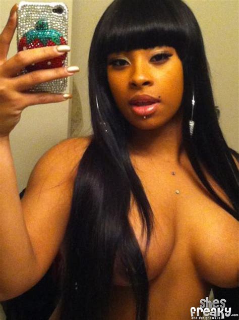 Homegrown Selfshooters 161 Shesfreaky