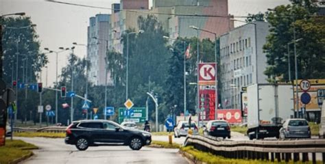 Rozpoczął się remont DK 79 na wysokości Urzędu Skarbowego Obowiązują