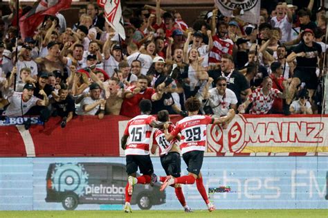 Der Fc Winterthur Gewinnt Zum Saisonauftakt Markus Kuster Und Matteo