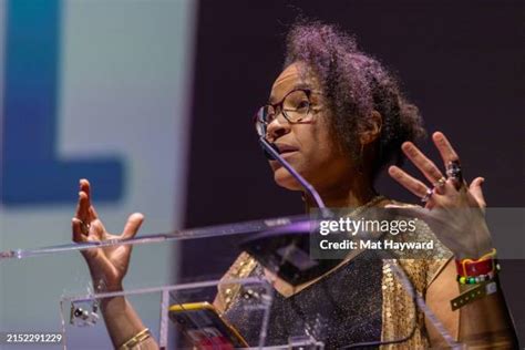 1 256 Andrea Stuart Photos And High Res Pictures Getty Images