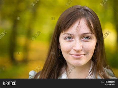 Portrait Ordinary Girl Image And Photo Free Trial Bigstock