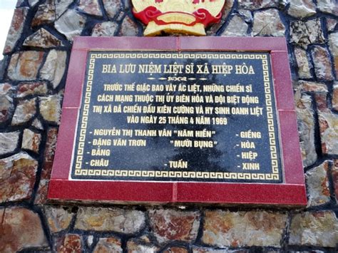 KHOA HỌC THẾ KỶ 21 Anh Thai Long Phung ca nha đêu la Liêt Si cha me va anh em trư