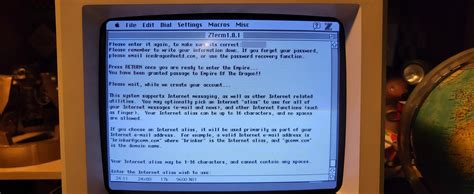Mac Plus On The Internet Kinda R Vintageapple