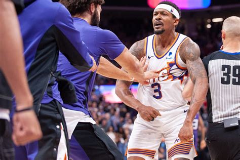 Suns @ Kings Takeaways: Phoenix manages to win after yet another thrilling late-game duel ...