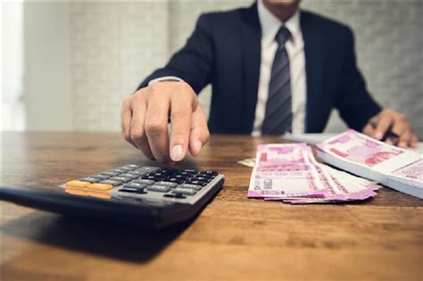 Banks Write Off Rs 1456 Lakh Crore Npas In Last Nine Financial Years