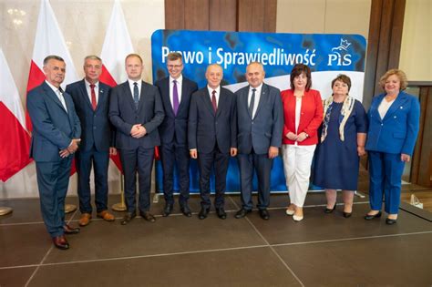 Czy Zjednoczona Prawica znowu wygra Zaprezentowano listę kandydatów do
