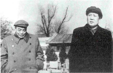 彭德懷經常罵人，很少誇人，但他誇起人來一句能頂一萬句 每日頭條