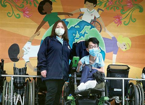 讀障生備戰dse 範文做鈴聲助背 20240712 教育 每日明報 明報新聞網