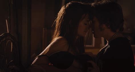 Naked Penélope Cruz in Twice Born