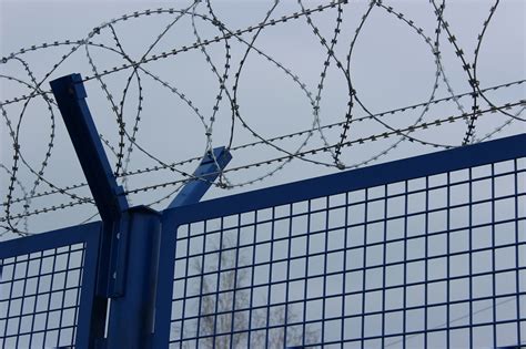 АКЛ Егоза купить в Москве | Армированная колючая лента по выгодной цене