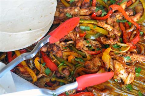 One Pan Sheet Pan Chicken Fajitas Sweet Peas Kitchen