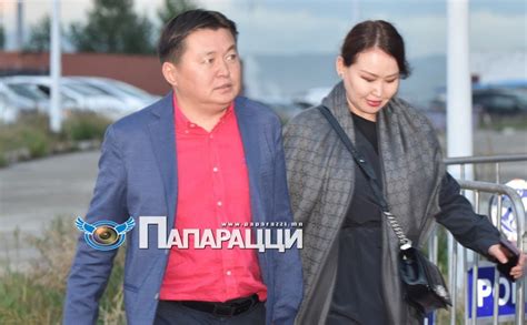 Хөгжлийн банк ны тэргүүн дэд захирлын намар оройн болзоо