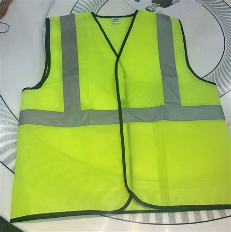 Traffic Safety Vest At ₹ 75piece यातायात सुरक्षा की वेस्ट In New