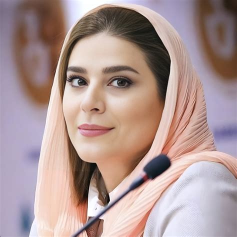 تماشا آنلاین آثار سحر دولتشاهی بیوگرافی