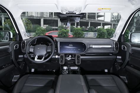 T Suv H