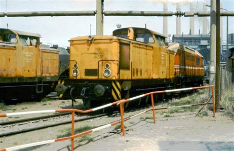 Am 08.05.1981 wurde diese unbekannte V60 vom Zementwerk Karsdorf von ...
