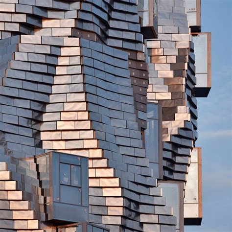 Parallelism Between Ideologies Exploring Frank Gehry S Architecture