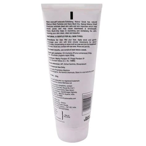 Everyuth Walnut Exfoliating Scrub 200 G Jiomart