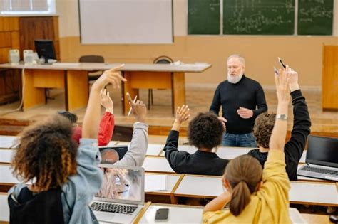 IB Grades Explained For Top US UK University Admissions
