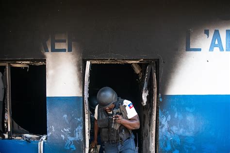 Haiti Gangs Threaten Civil War As Pm Ariel Henry Faces Pressure To Quit