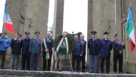 Poppi festa del 4 novembre con i reduci dellANCR Casentino Più