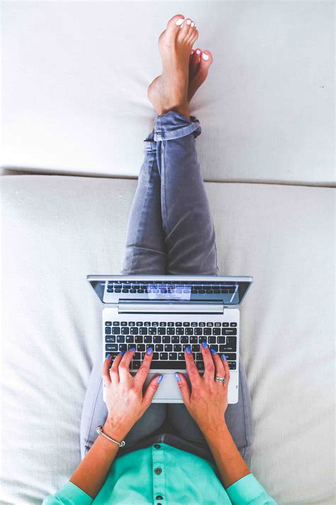 Buying A New Laptop 7 Important Factors To Consider Computer Cures