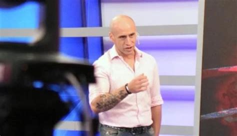 El Pelado de Crónica ninguneó a una compañera y fue acusado de