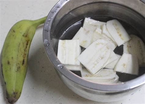 Banana Bajji Aratikaya Bajji Recipe Swasthi S Recipes Therecipecritic