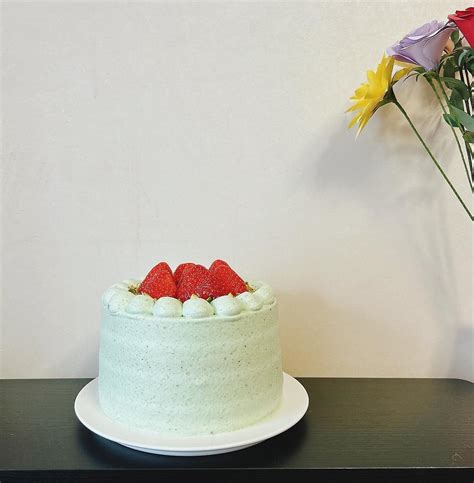 Ep 24 딸기 피스타치오 케이크