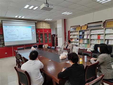 政治与公共管理学院教师观摩第四届陕西高校课堂创新大赛（本科）省级决赛 西北政法大学政治与公共管理学院
