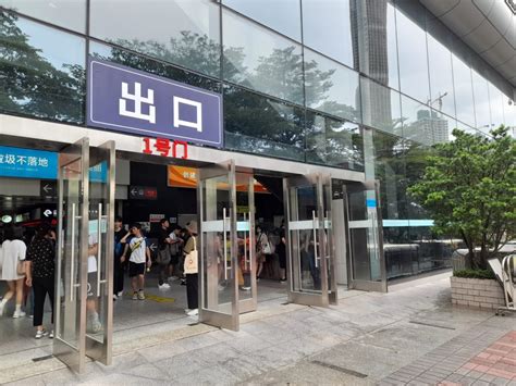 深圳深業上城1秒走入歐陸小鎮 網民刁鑽角度拍出教科書式作品【附前去方法】｜juicy叮 星島日報