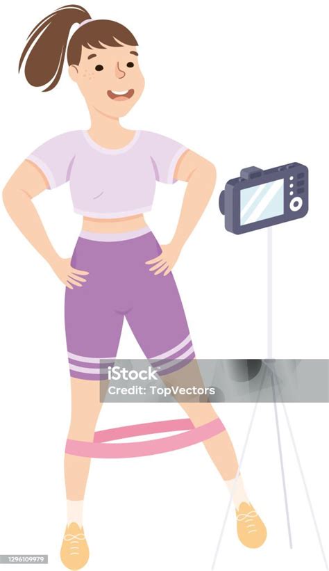블로거 소녀 피트니스 운동 및 삼각대에 카메라와 비디오를 녹화 여자 피트니스 고무 밴드 만화 스타일 벡터 일러스트와 스포츠 운동을하 가공의 인물에 대한 스톡 벡터 아트 및