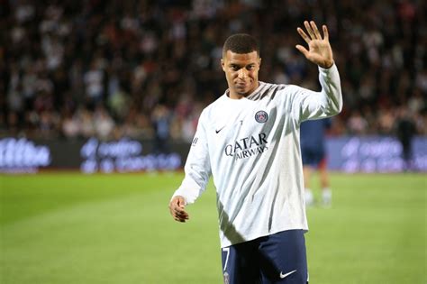 Psg Desmiente Los Detalles Filtrados Del Millonario Contrato De Mbappé