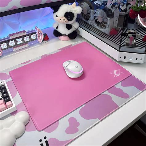 Atom Glass Mouse Pad – Enhance Your Gaming Performance | CLUSTRS