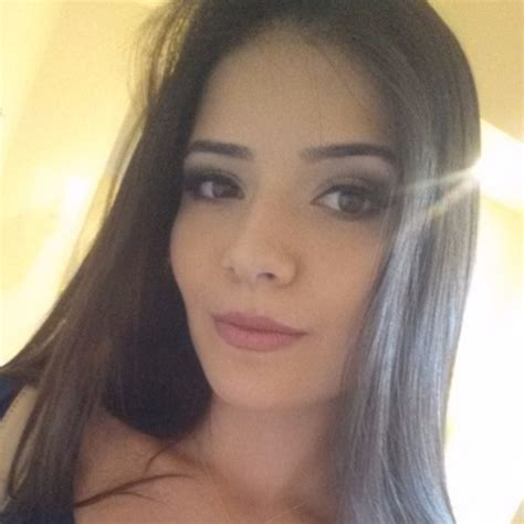 Stream Laura Tassis Music Listen To Songs Albums Playlists For Free On Soundcloud