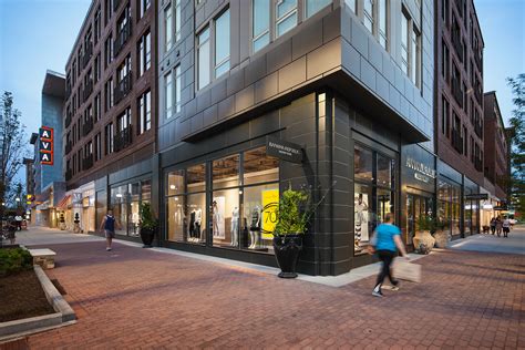 Assembly Row Commonwealth Building