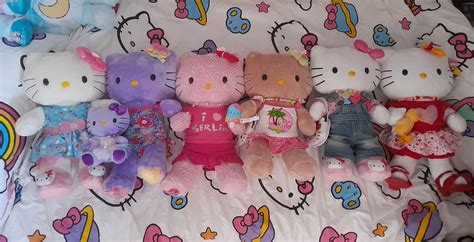 People Please Look At My Hello Kitty Collection I Love Them So Much