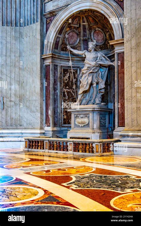 Saint Longinus Statue Hi Res Stock Photography And Images Alamy