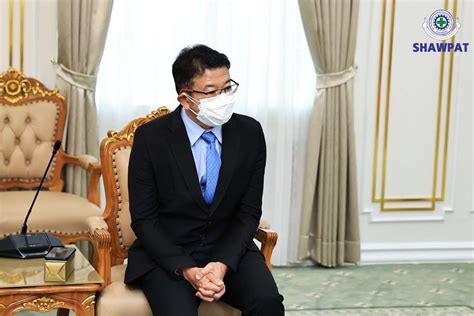 ร่วมอวยพร นายสุชาติ ชมกลิ่น รัฐมนตรีว่าการกระทรวงแรงงาน เนื่องในโอกาสขึ้นปีใหม่ 2565 สมาคม